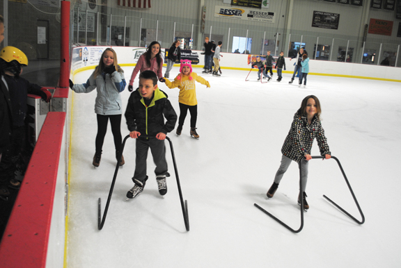 A day on the ice | News, Sports, Jobs - The Alpena News